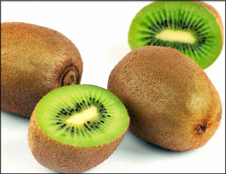 25 Different Types Of Kiwi With Images - Asian Recipe