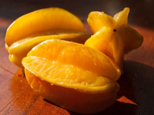 18 Different Types Of Yellow Fruits With Images - Asian Recipe
