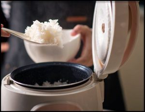 How To Cool Rice Quickly And Safely